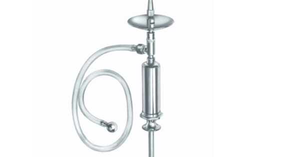 Ear Syringe, complete, self filling in plastic pouch